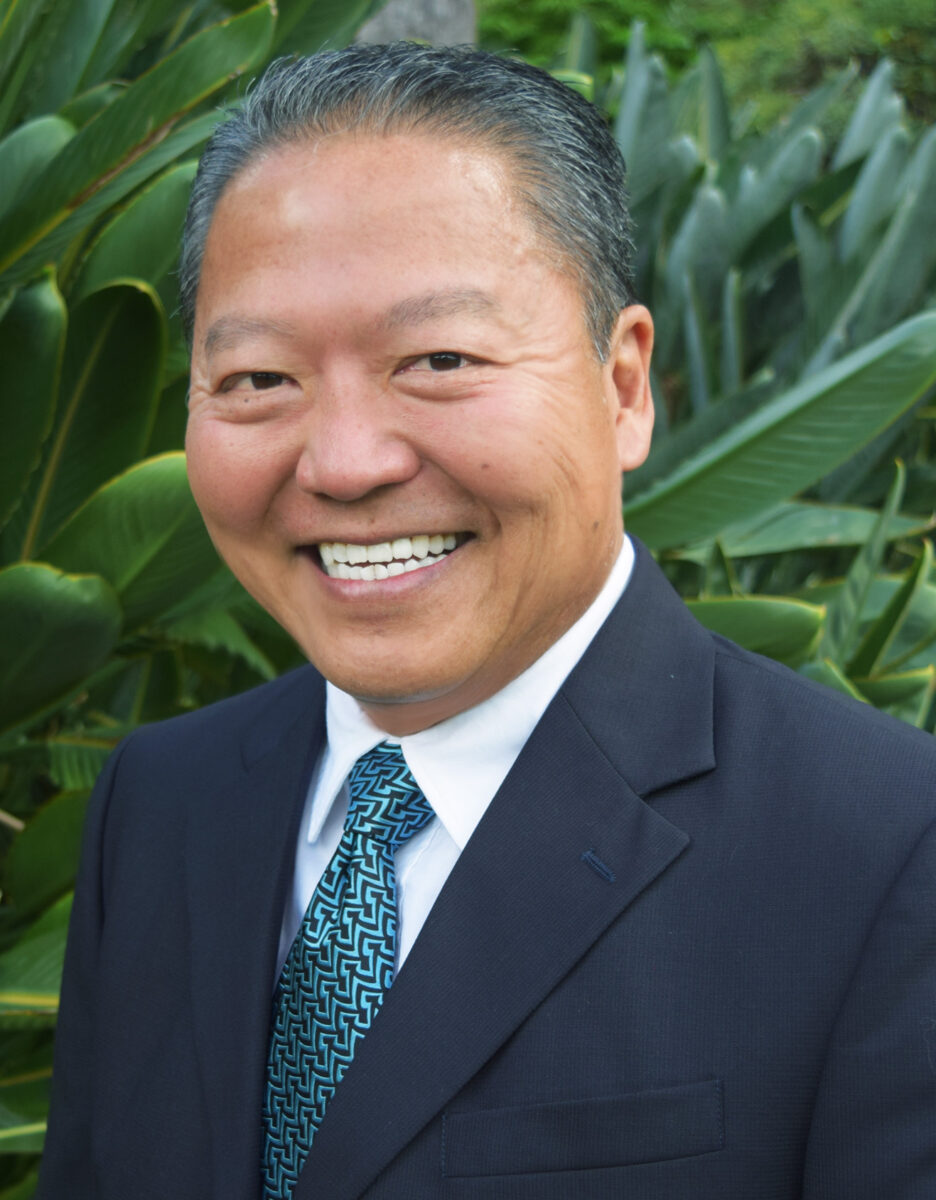 Gene Watanabe - Redhawkwa.com